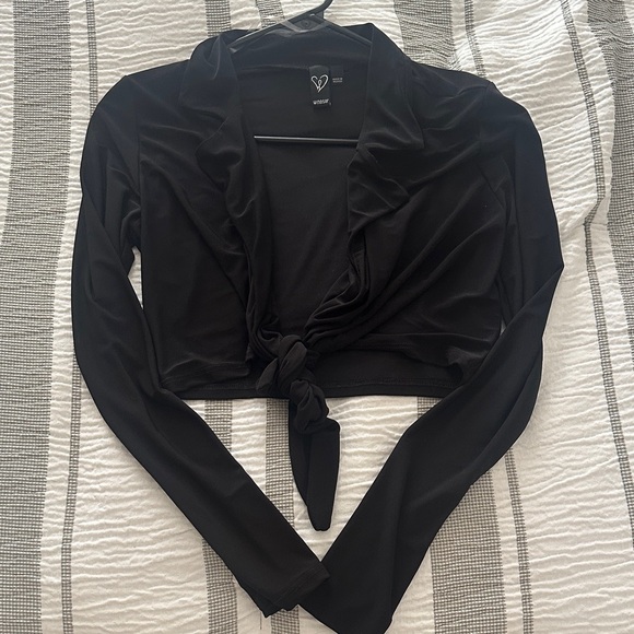 Windsor | Tops | Windsor Black Tiefront Top | Poshmark